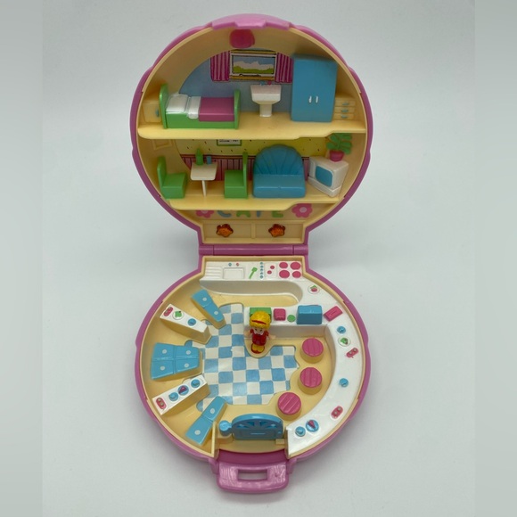 Blue Bird | Toys | Vintage 989 Polly Pocket Pollys Cafe Playset ...